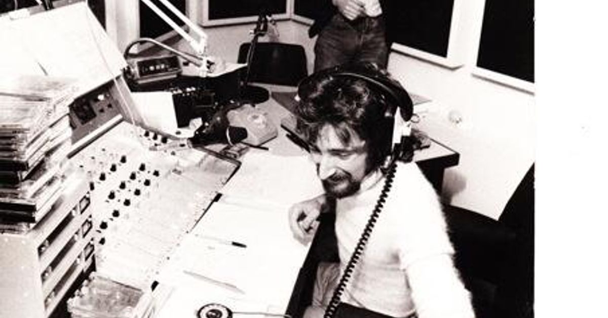 Olivia Newton John in the 1970s and Nicky Horne on Capital Radio 1975 ...
