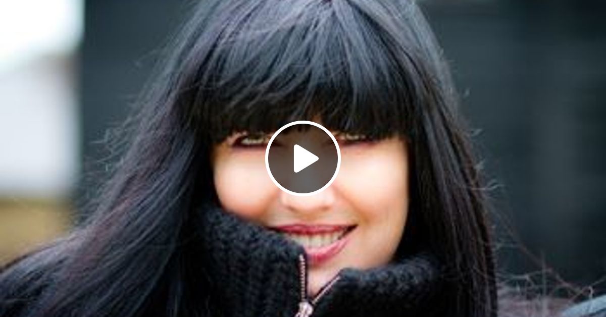 Interview with Leigh Matty (Romeo's Daughter) on the Friday NI Rocks ...