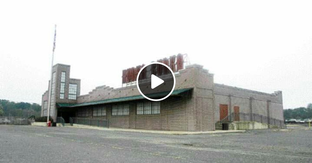 Hunka Bunka Classics When I DJed every Wednesday by Tommy's Elite Mixed ...