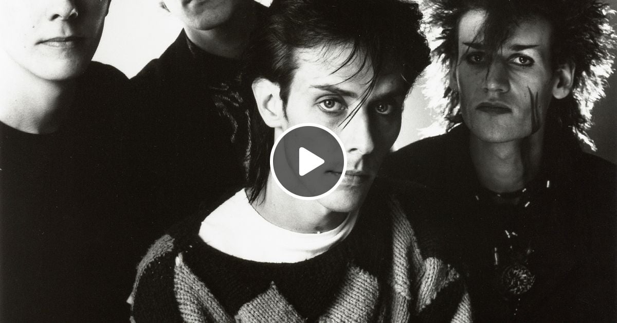 R1262 – LIFE WITH BAUHAUS Graham Bentley talks about his role with the ...