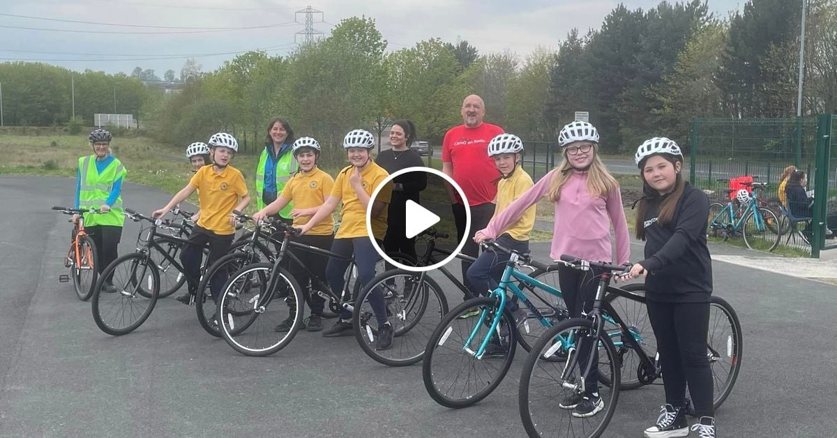 Derek McCutcheon interviews Carol Thompson & pupils from James Aiton ...