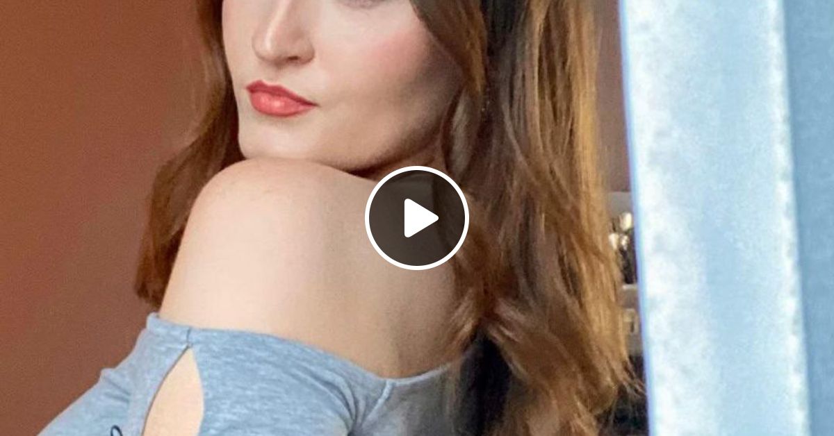 Lola Radio | LR Third Birthday | Emrose 001 De La Casa Promo & Debut ...