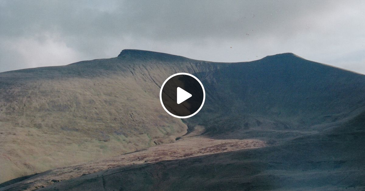 SERiOUS jONES .. .. "tWiN CHEEKS" by Ian Japp | Mixcloud