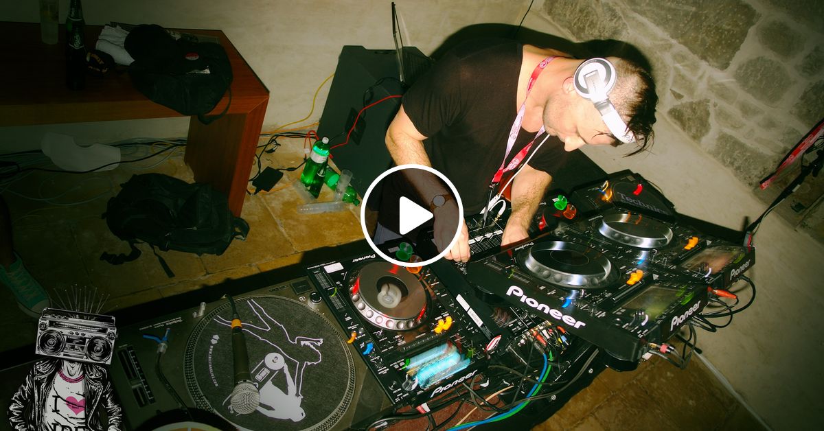 Reposters of Pioneer DJ Radio feat. Kissy Sell Out IRFRadioFest 2013 by ...