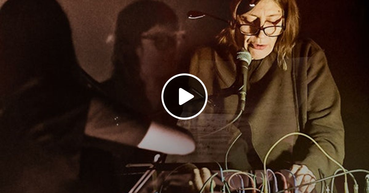 On the Floor – Carol Genetti, Katherine Young and Erica Dicker at Red ...