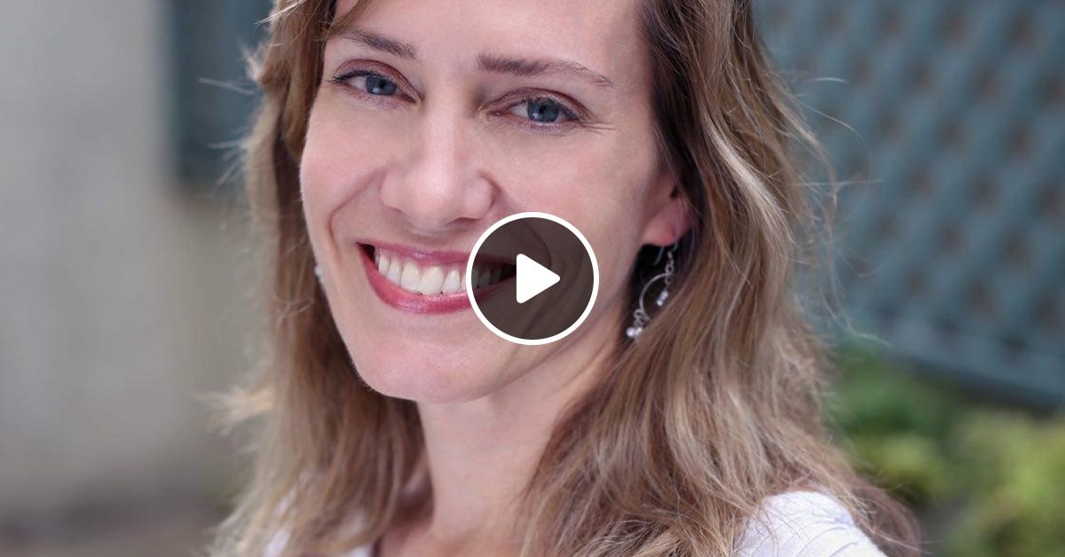 Dr. Karen Bellinger - 15 Questions with an Archeologist by 15 Questions ...