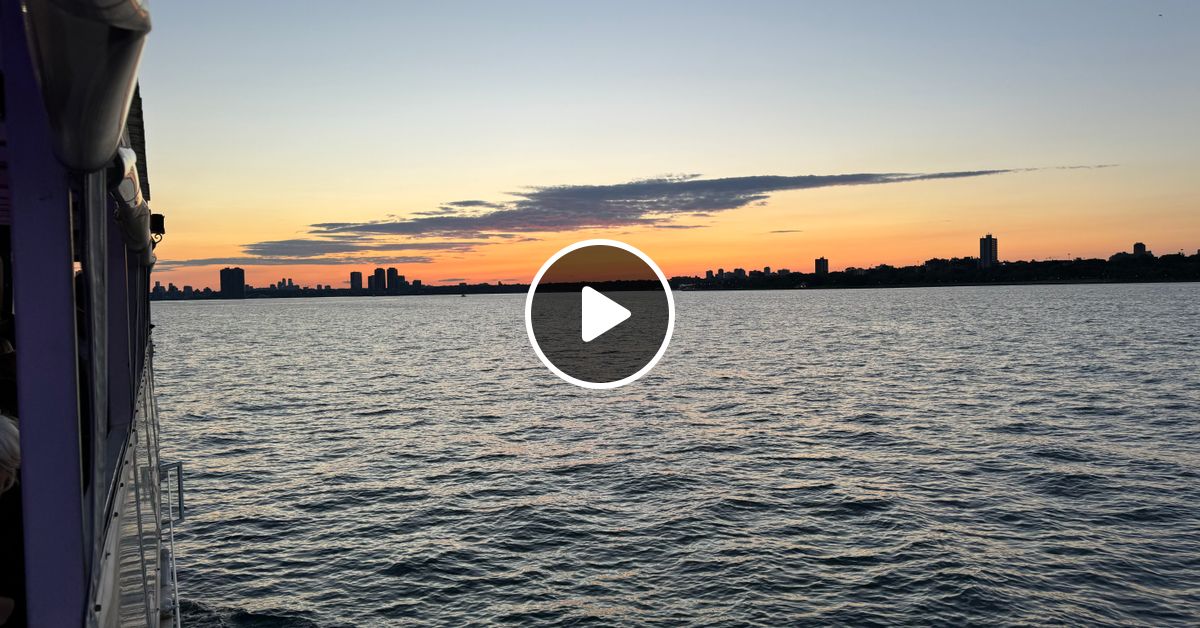 Retro Alternative Boat Cruise 2024 - DJ Lazarus leaving the dock set by DJ Ivan Palmer | Mixcloud