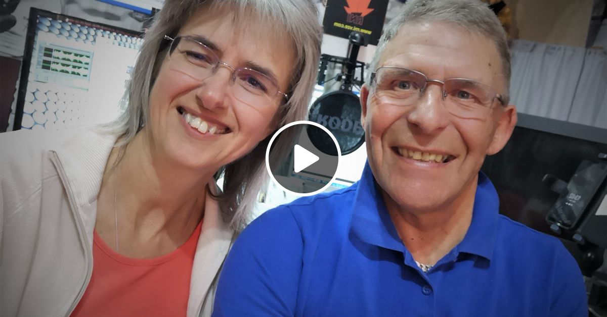 Martin & Wendy LIVE on RNI 5-7pm Sunday 6 December 2020 by Martin Leech ...