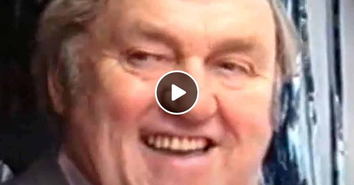 Radio Wave Blackpool Christmas 1992 Special - First months on air by ...