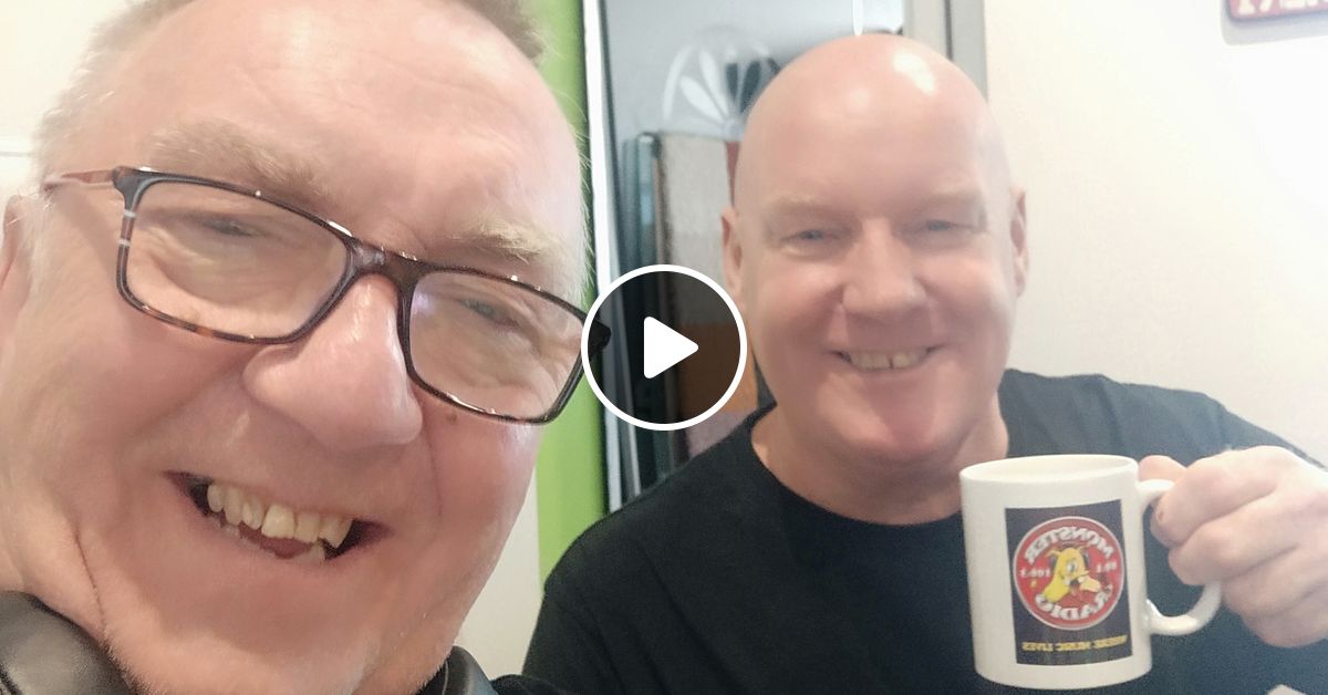 17.05.22 Tuesday Lunchtime show with Steve Wells and guest Ronnie ...