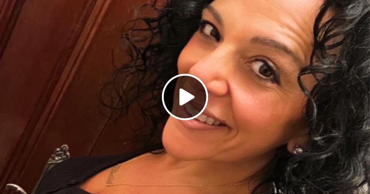 DJ Johnny Looch - Sundays with Looch - 12/17/23 - A TRIBUTE TO ...