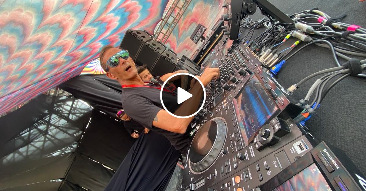 DJ Brad 52@52 - Volume 7 October 2024 by braidy | Mixcloud