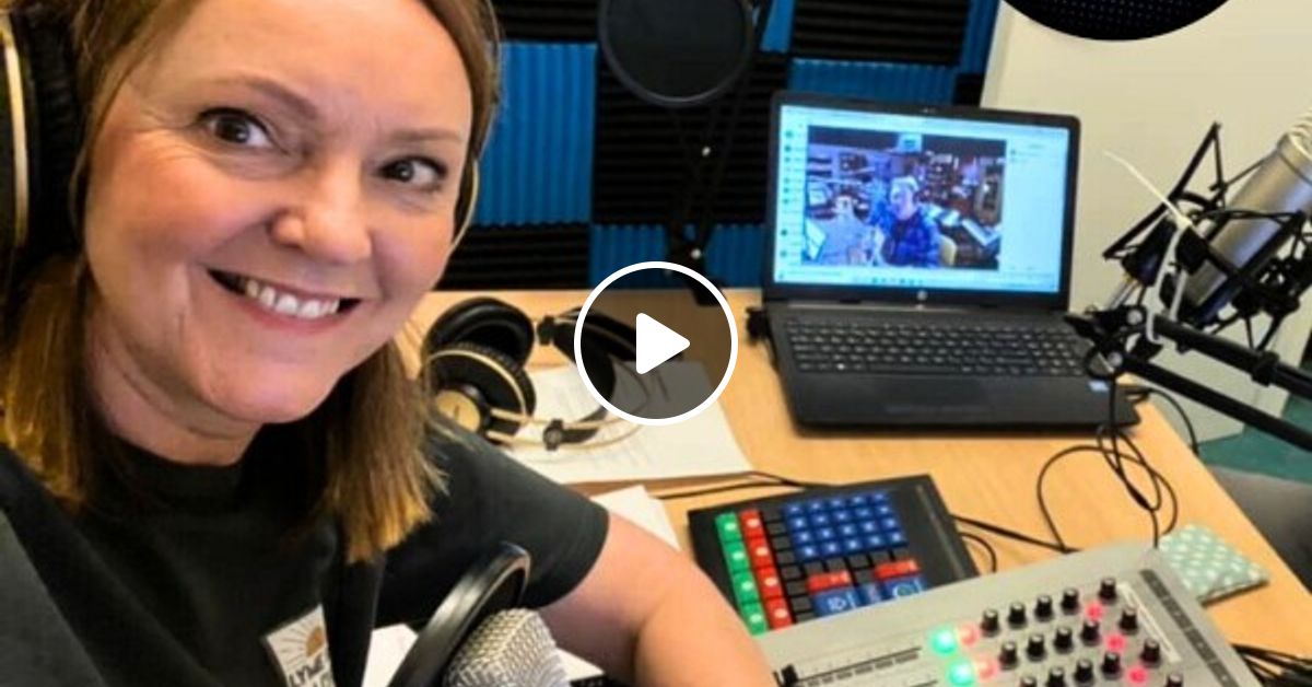 Lisa & Ashley with guests Tara, Julie & Ruth - The Lisa Galvani Radio Show 30th May 2025 by ...