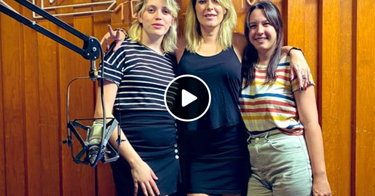 Entrevista de María Letona a Petite Amie (8 de junio de 2022) by ...