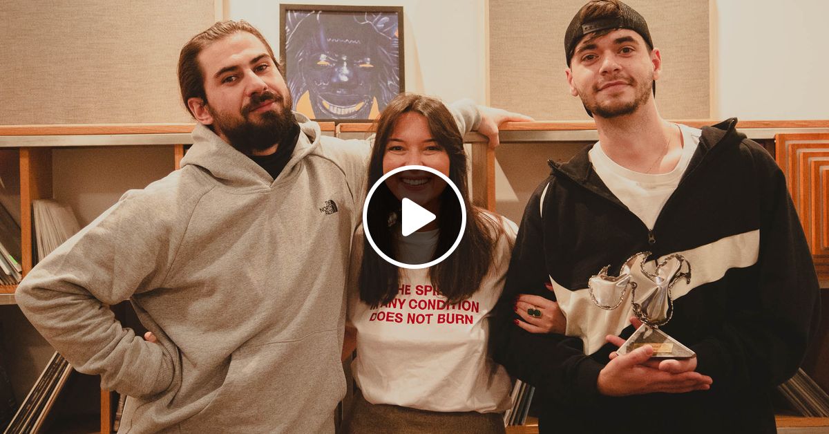 Into the mixing glass w/ Dragoș Bucur, Marica Valentin & Catinca Nistor ...