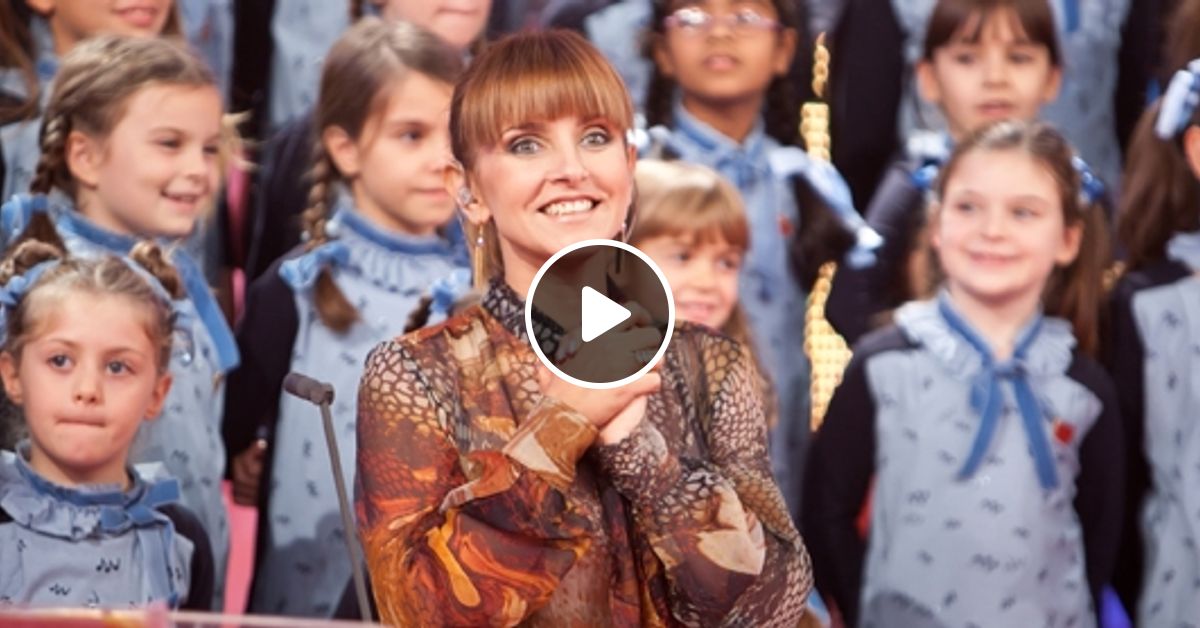 INTERVISTA A SABRINA SIMONI DIRETTRICE DEL PICCOLO CORO DELL'ANTONIANO ...