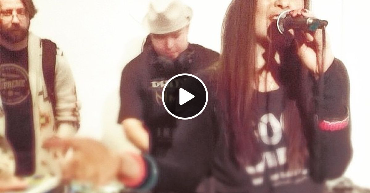 Neila Alien Collaborations by chayagarden | Mixcloud