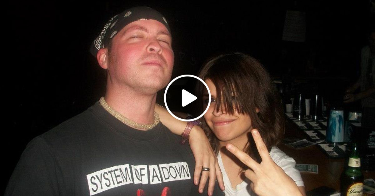 Sid Reflux and Dj MoMo by DJ MoMo