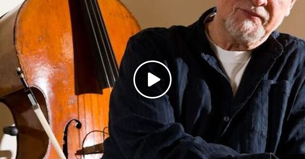 Tony Hillier's Folk World radio program of Oct 4 2025 on Cairns FM89.1 ...