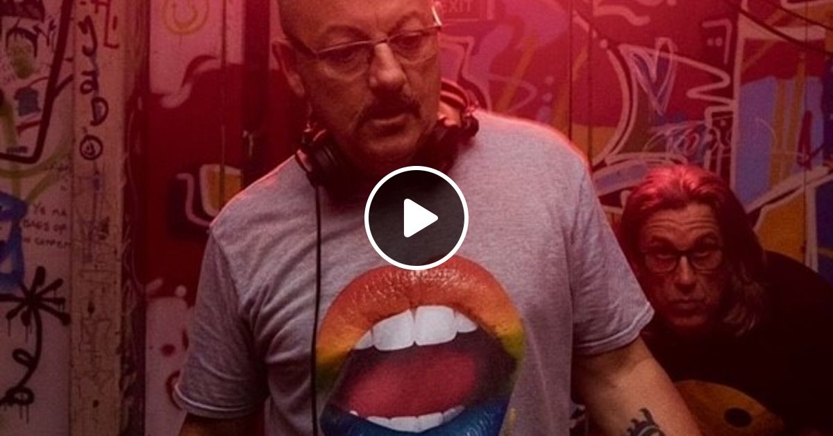 TRIPLE DEE RADIO SHOW 694 WITH DAVID DUNNE & GUEST DJ ROB JONES ...
