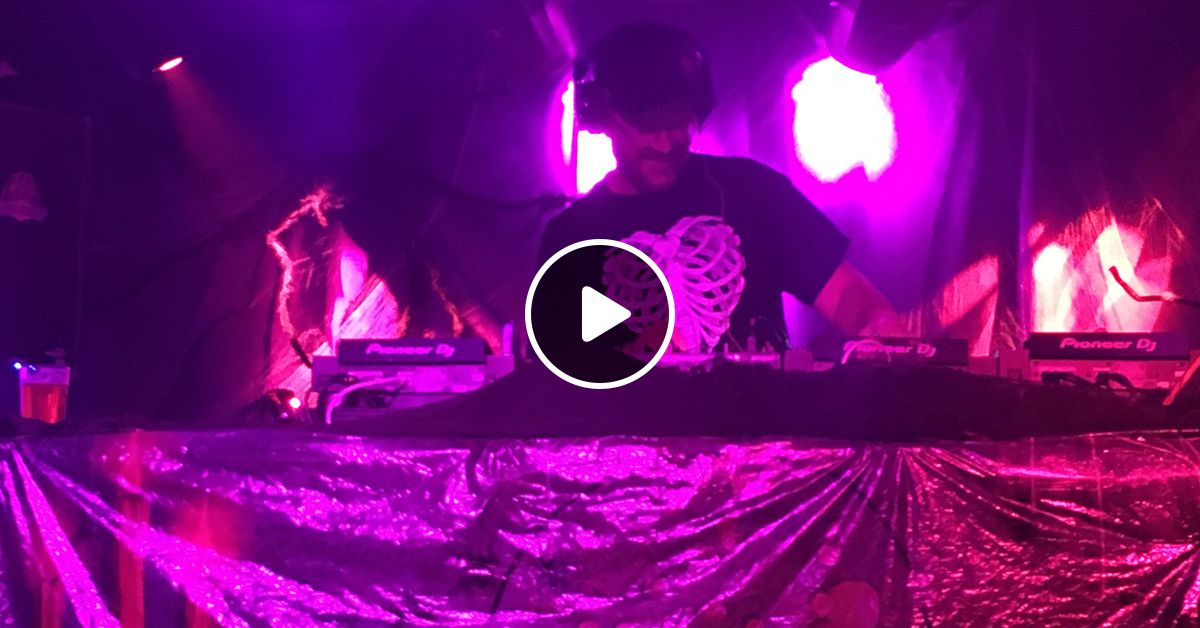 Freaks Come Out w/ DJ Dan: Opening Set (Funky House) by Mr_Relish ...