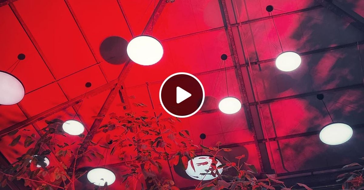 DINEQUE SRI PLAYLIST YFM 102.5 / 01.01.2025 / Mysterious Ways by dinoid ...