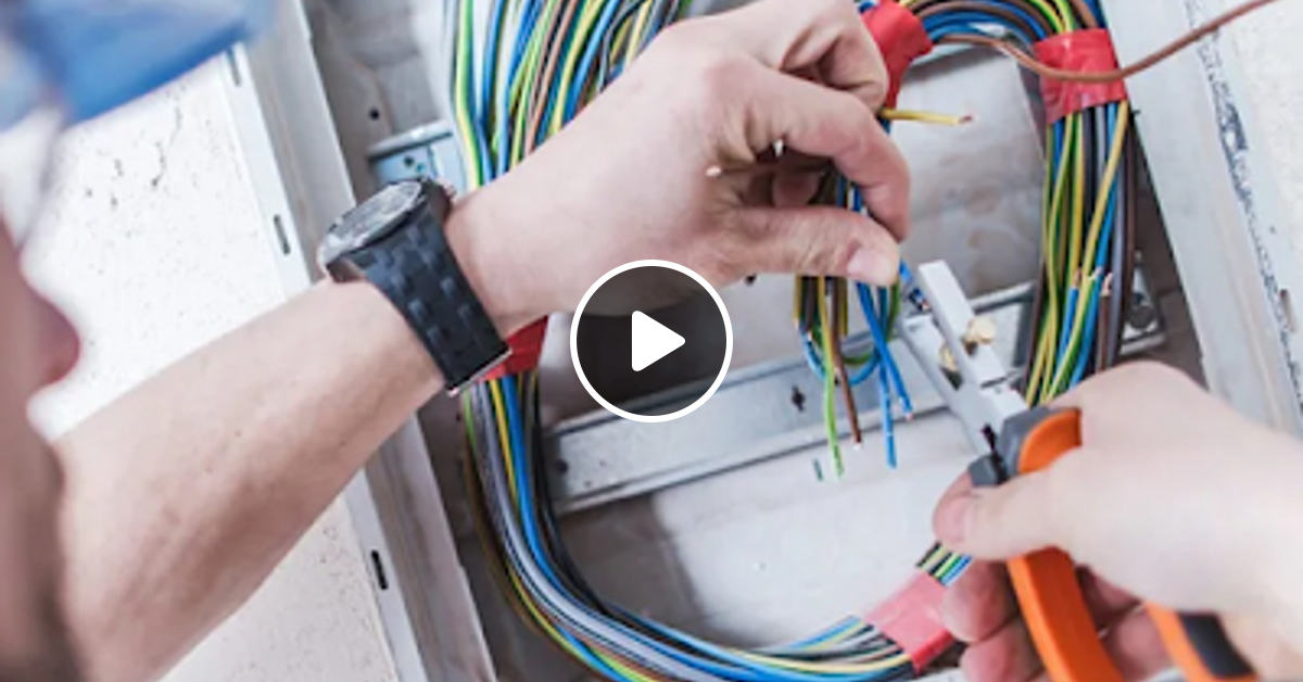 What Are the Proper Ways to Handle an Electrical Emergency? by ismeelec ...