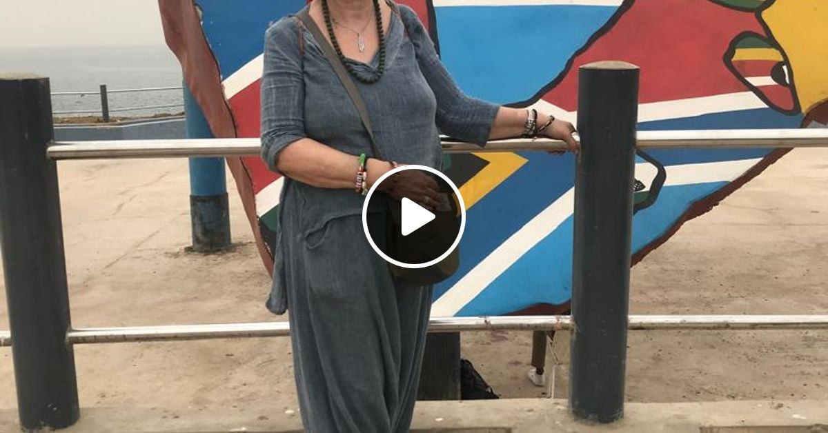 Foreign Office Club end of year December 2024 with Debbie Golt by outerglobe | Mixcloud