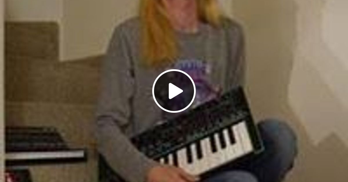 C. M. Obrecht Channel 292 shortwave radio mixed music show July 2022 by ...