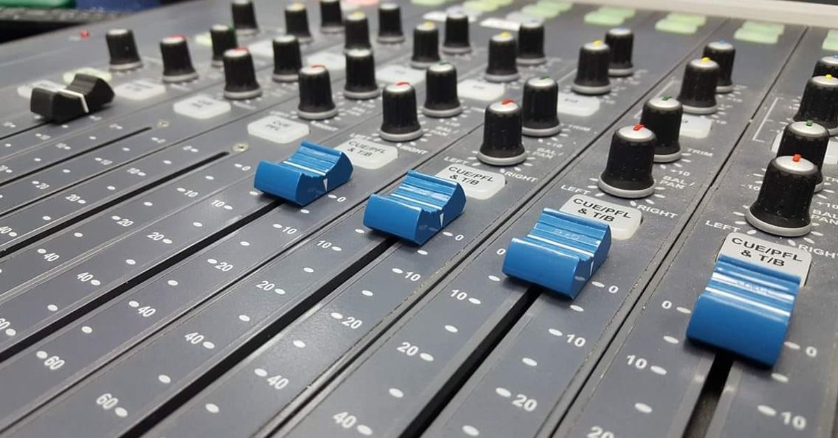 New 80s Show upload by Chris Palin | Mixcloud