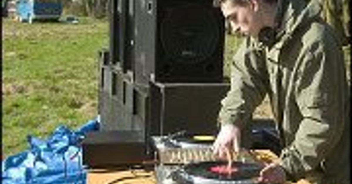 David Logue | Mixcloud