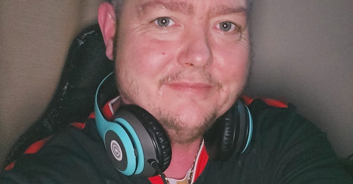 Alex Sweeny's Stream | Mixcloud