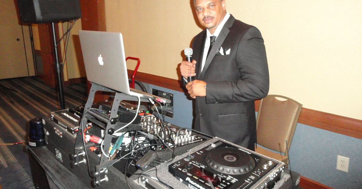 DJ STAN - LIVE IN THE MIXX's Stream | Mixcloud