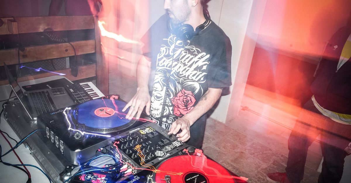 DJ Mango's Shows | Mixcloud