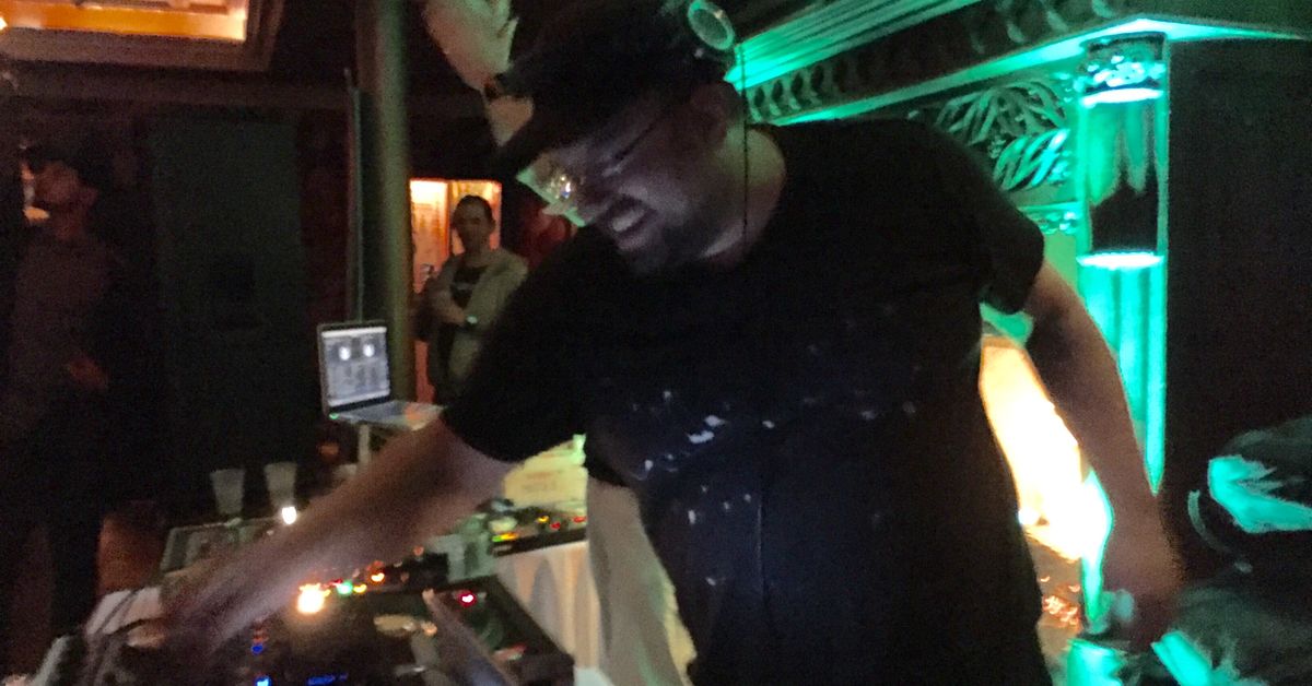 DJ HUSH's Stream | Mixcloud