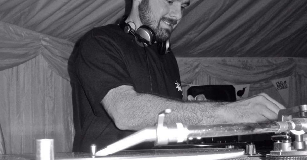 Stuart Bruce | Mixcloud