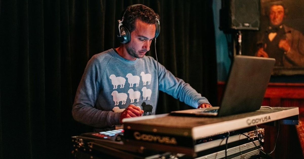 Zach Pleasant's Stream | Mixcloud