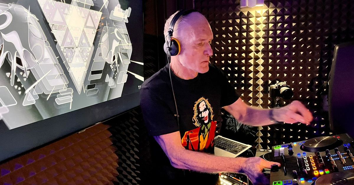 Jonathan Blake | Mixcloud