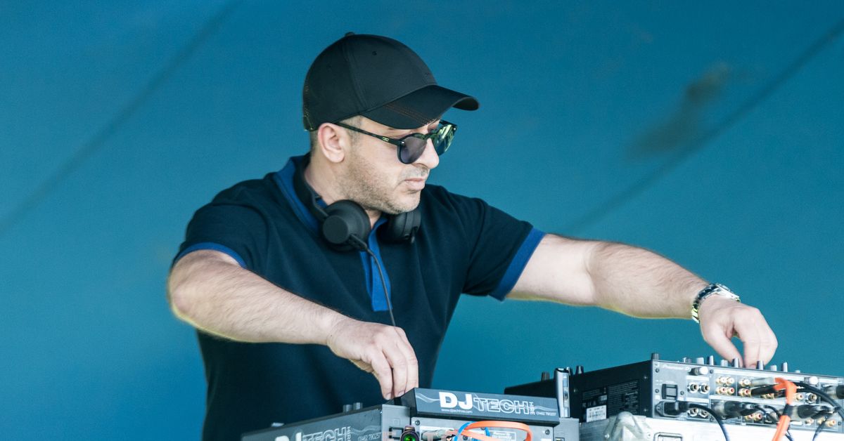 DJ Fen (Mi-Soul Radio)'s Stream | Mixcloud