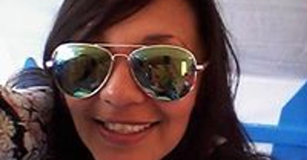 Perla Pineda's Stream | Mixcloud