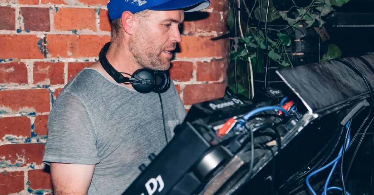 Aaron Roach | Mixcloud