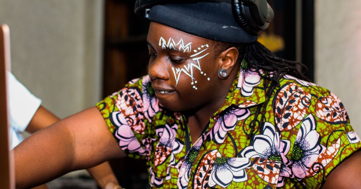 DJ Miss Ray's Stream | Mixcloud