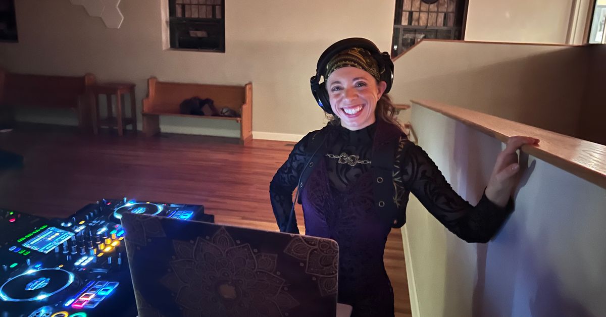 DJ Spirit Animal's Shows | Mixcloud