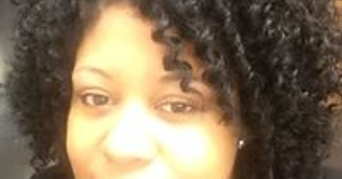 Smiley Anika Zuelia's Stream | Mixcloud