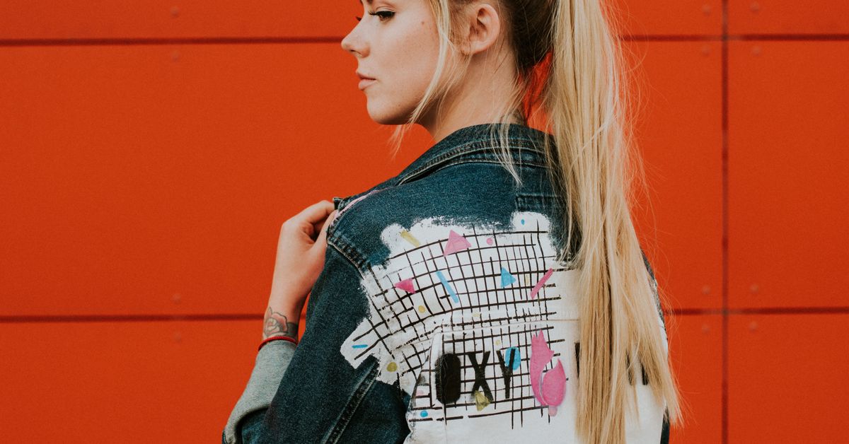 Foxy Mandy's Shows | Mixcloud