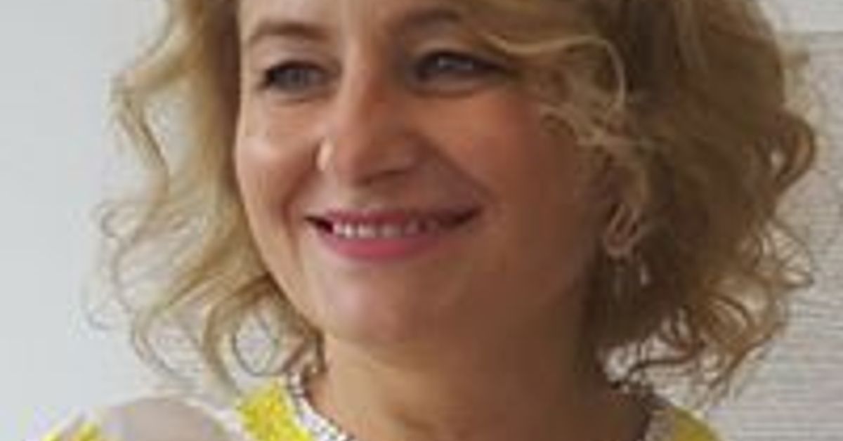 Daniela Corina Following | Mixcloud