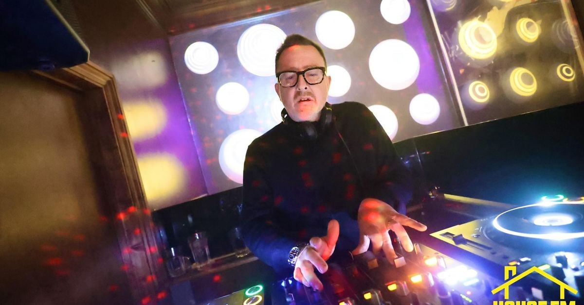 Lee Coffey | Mixcloud