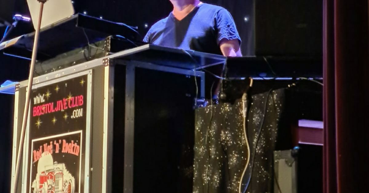 Clive Burnham | Mixcloud