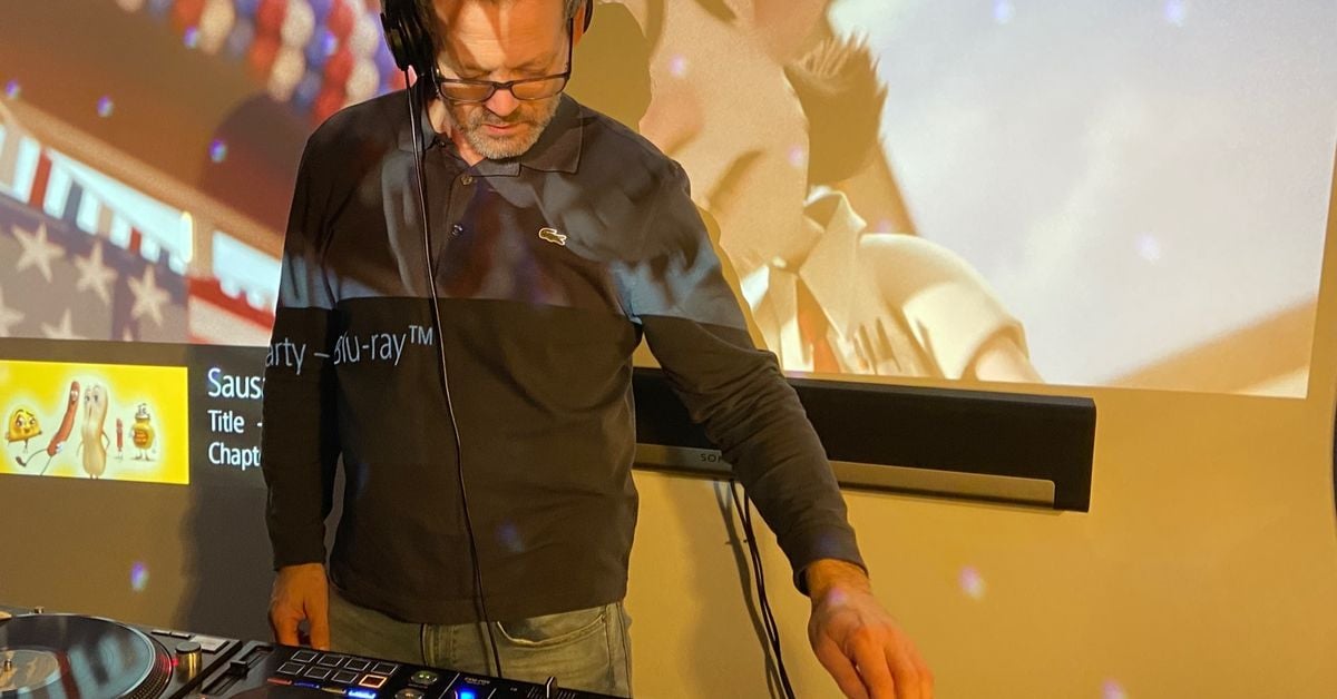 Mark Alexander | Mixcloud