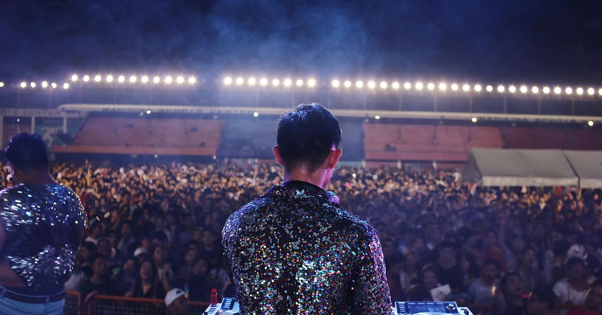 Mike Lavet's Stream | Mixcloud